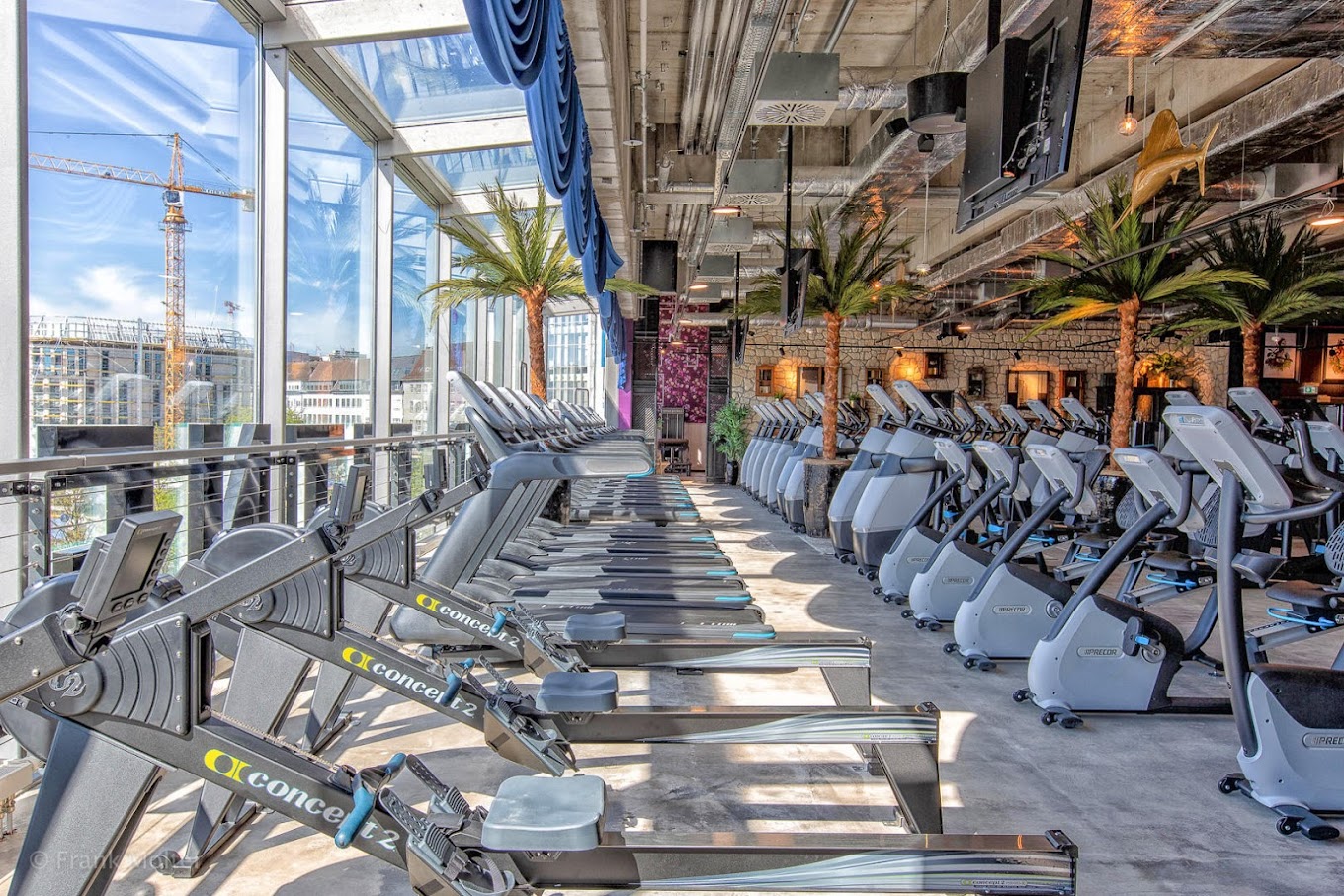 JOHN REED Fitness Kiel - GYMSIDER