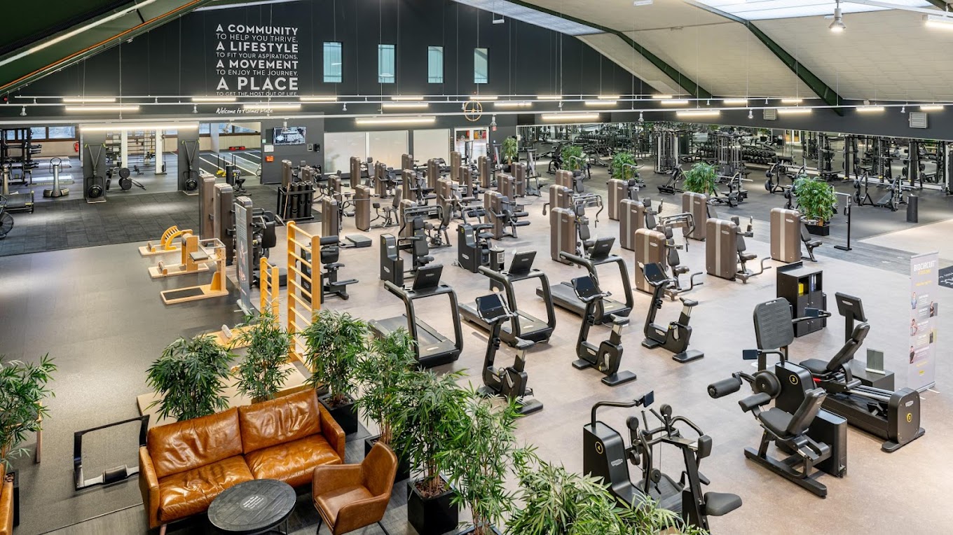 Holmes Place Düsseldorf Am Seestern - GYMSIDER